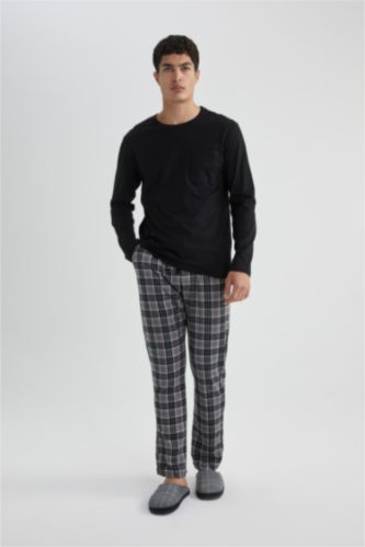 Black Man 2 piece Set 3037527 | DeFacto