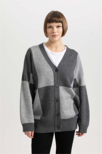 Anthracite WOMAN Relax Fit V-Neck Cardigan 2910564 | DeFacto