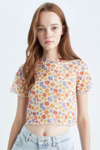 White WOMAN Slim Fit Crew Neck Floral Pattern Short Sleeve T-Shirt ...