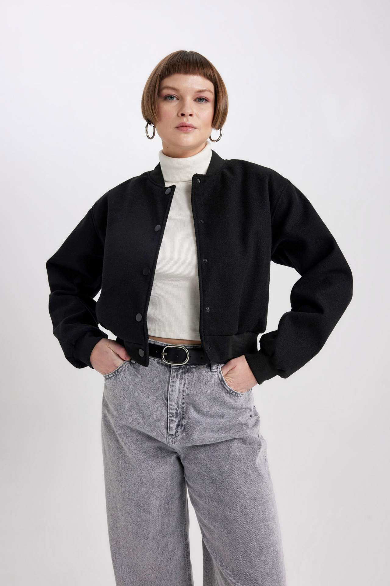 Beige Woman Bomber Cachet Cachet 3045866 | DeFacto