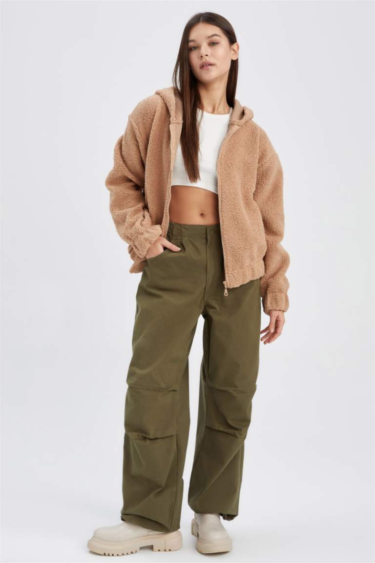 Bej Kadın Coool Oversize Geniş Kalıp Welsoft Pelüş Hırka 2777837 | DeFacto