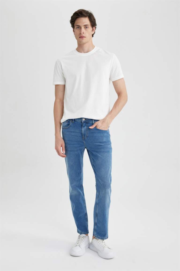 Bleu Clair HOMME Jean Sergio Regular Fit À Taille Normale Et Jambes ...