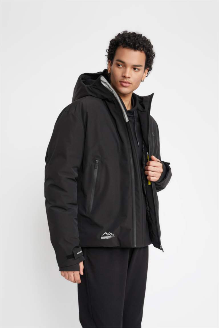 Black MAN DeFactoFit Slim Fit Hooded Silk Fabric Jacket 2793618 | DeFacto