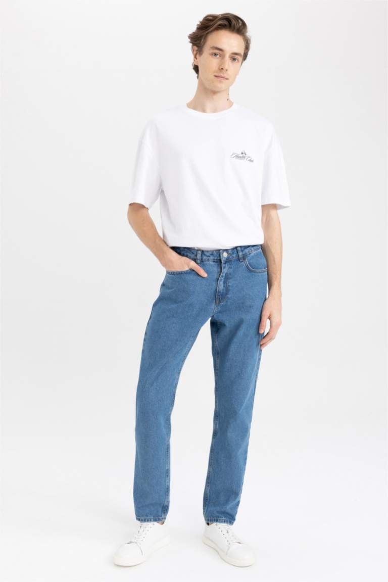 Blue MAN Regular Comfort Fit Normal Mold Normal Waist Tapered Leg Jeans ...