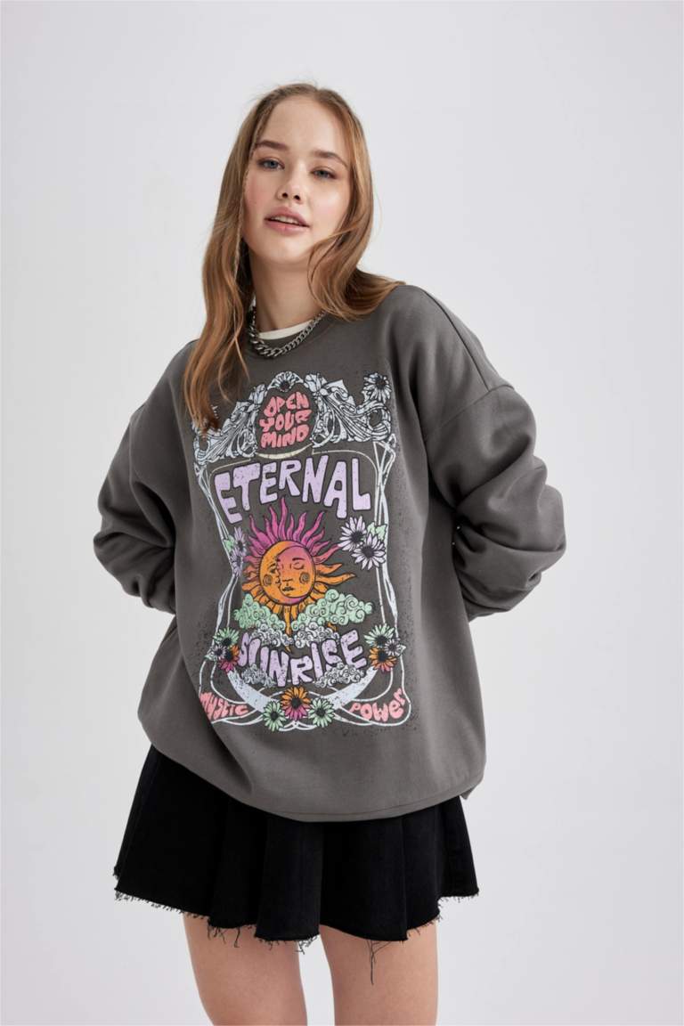 Grey WOMAN Oversize Fit Printed Sweatshirt 2800860 | DeFacto