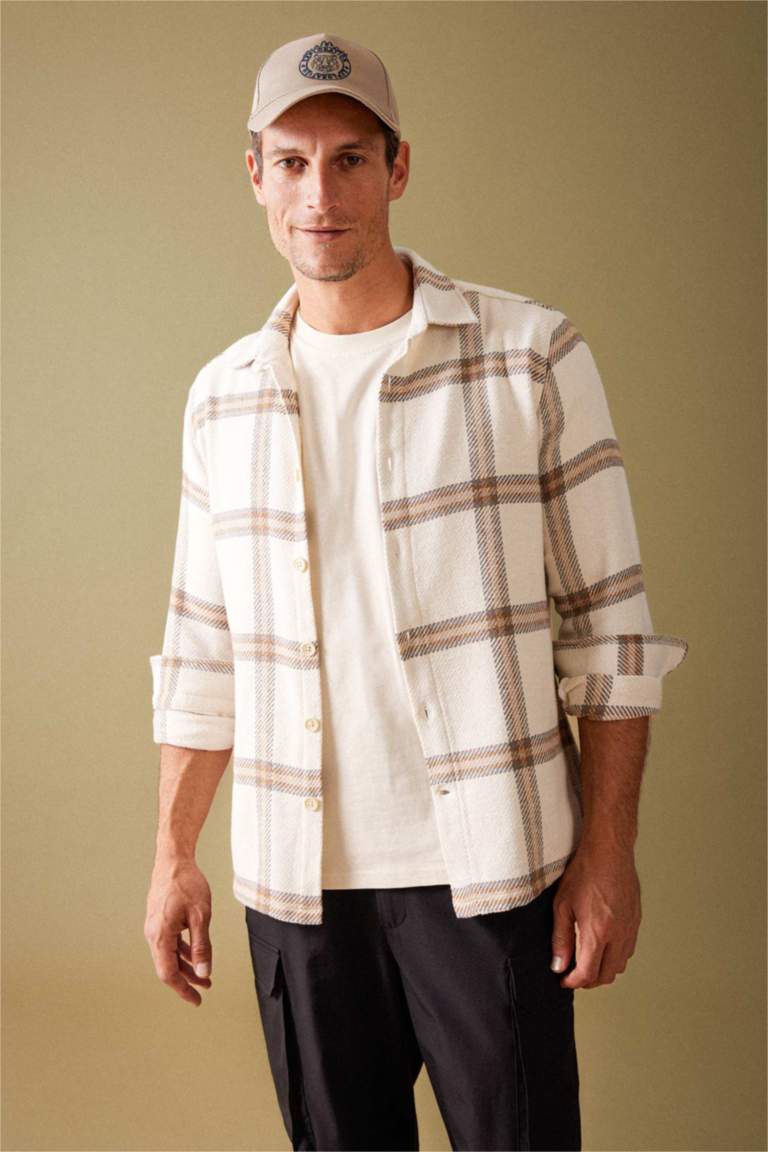 White MAN Modern Fit Polo Collar Long Sleeve Shirt 2854454 | DeFacto