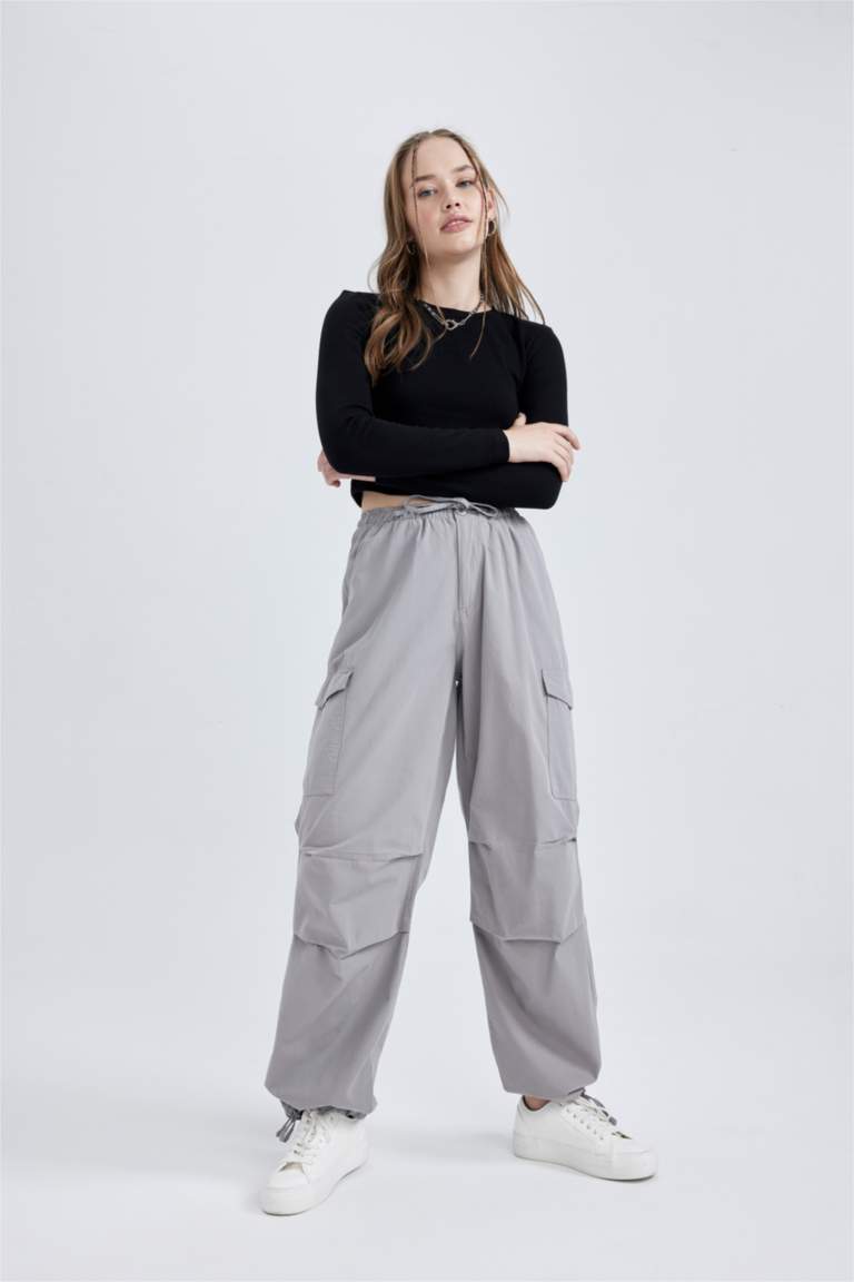 Grey WOMAN Parachute Poplin Trousers 2898388 | DeFacto