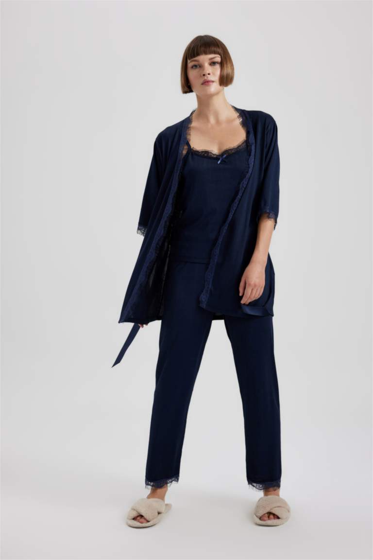 Navy WOMAN Regular Fit V-Neck Robe 2995550 | DeFacto