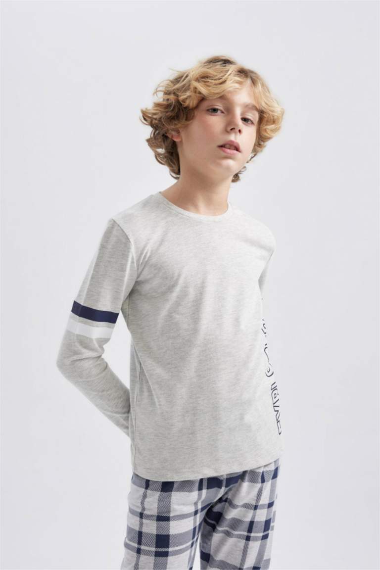 Grey BOYS & TEENS 2 piece Regular Fit Knitted Pyjamas 2934197 | DeFacto