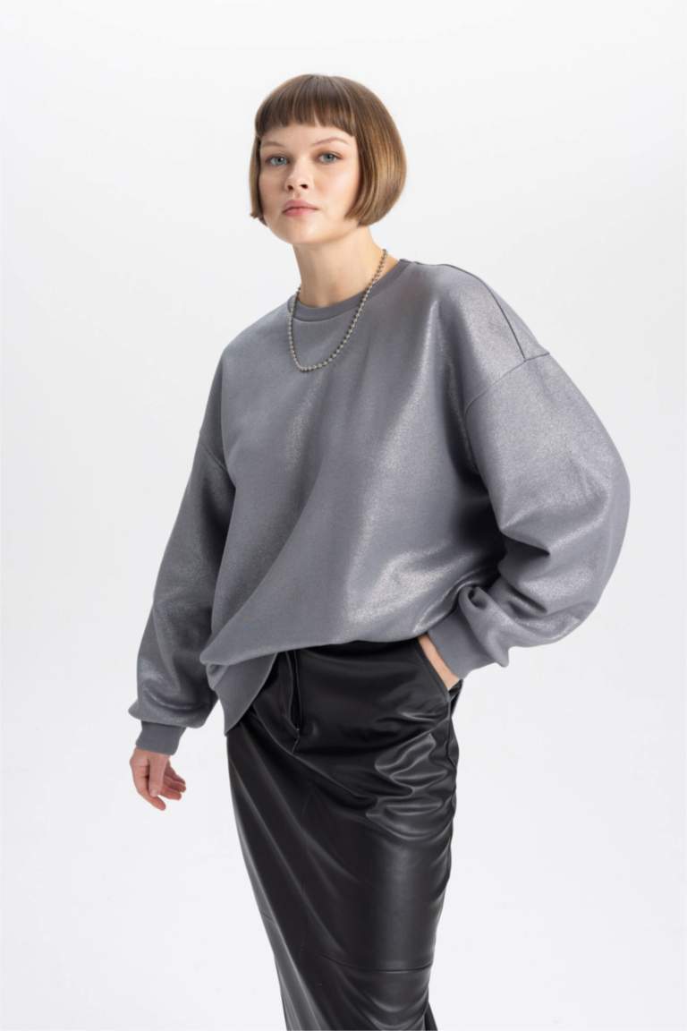 Grey WOMAN Relax Fit Crew Neck Basic Shiny Thick Sweatshirt 2956365 ...