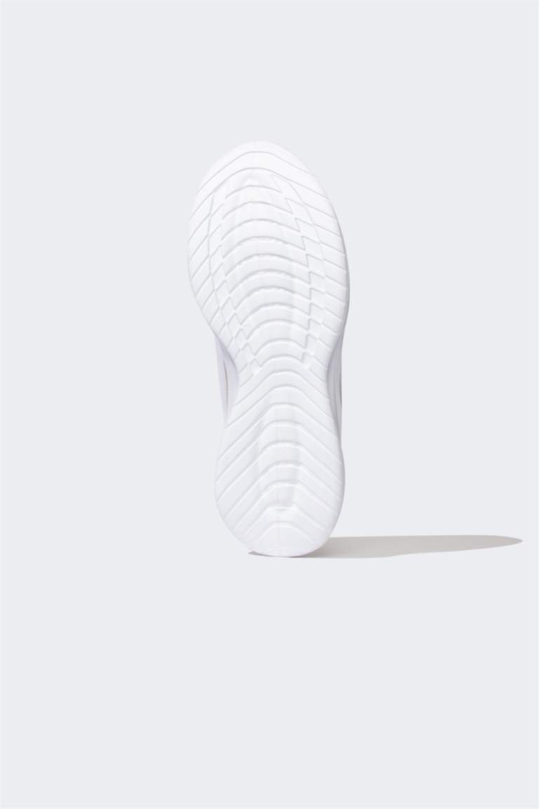 Белый Мужская Спортивная обувь на толстой подошве для мужчин 2993351 ...