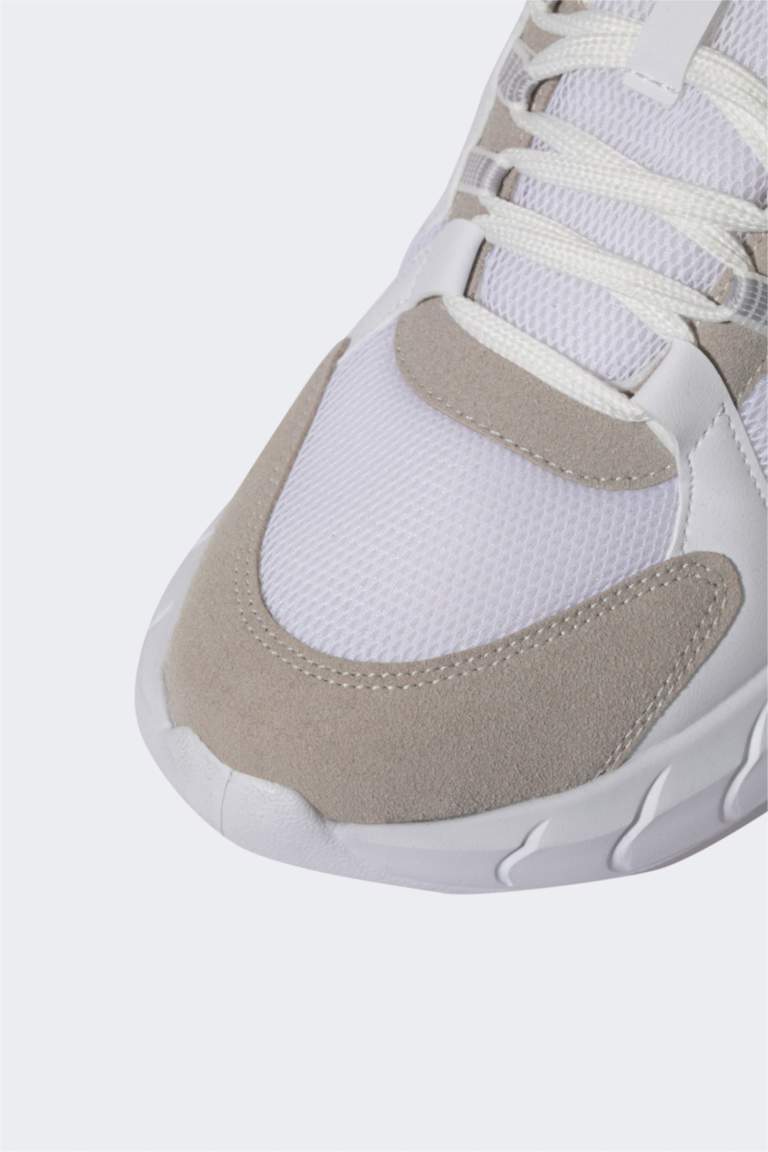 Белый Мужская Спортивная обувь на толстой подошве для мужчин 2993351 ...