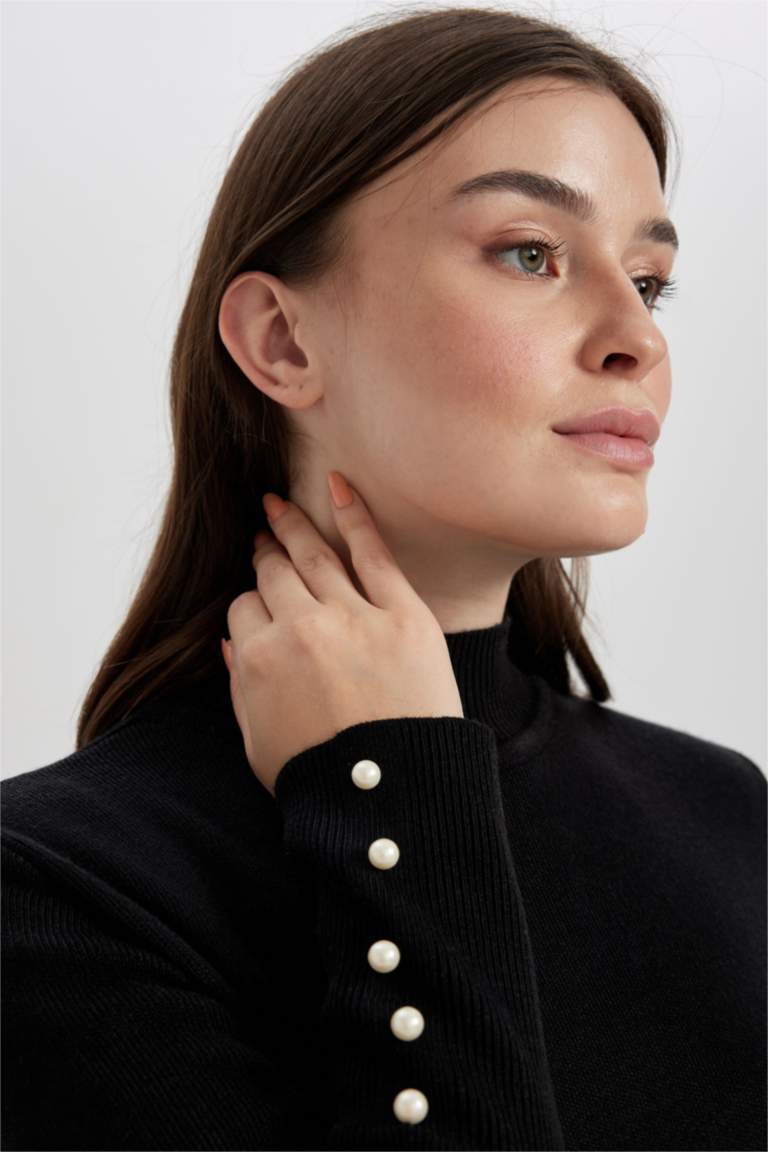 Black Woman A Line Crew Neck Dress 2989377 | DeFacto