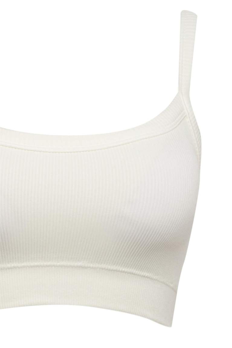 White WOMAN Fall in Love Removable Pads Bra 3123693 | DeFacto