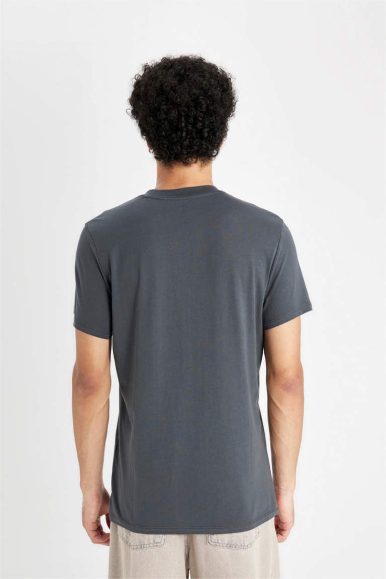 Anthracite MAN Slim Fit Crew Neck Printed Short Sleeve T-Shirt 3095925 ...