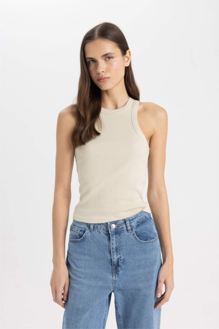 Beige WOMAN Slim Fit Camisole Halter Collar Tank Top 3096884 | DeFacto