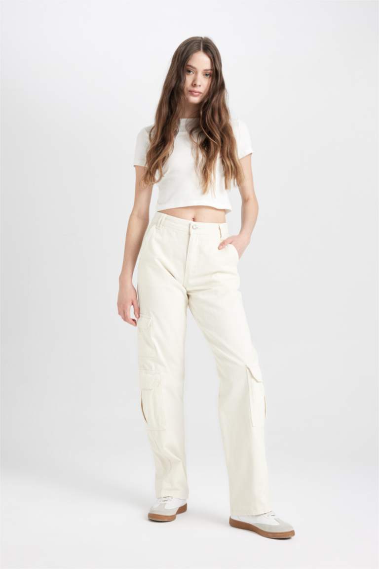 Ecru WOMAN Straight Fit Normal Waist Cargo Pants 3163702 | DeFacto