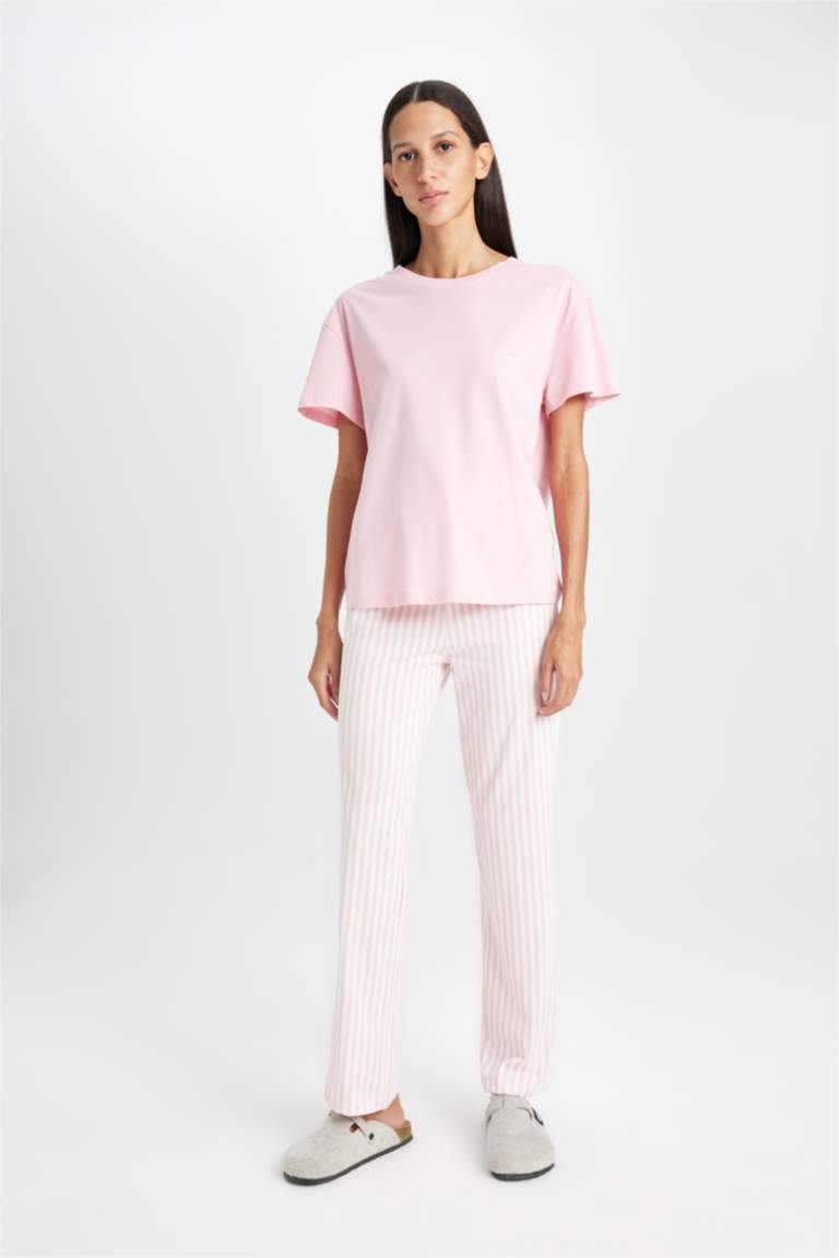 Pink WOMAN Fall in Love Regular Fit 2 Piece Pajama Set 3171822 | DeFacto