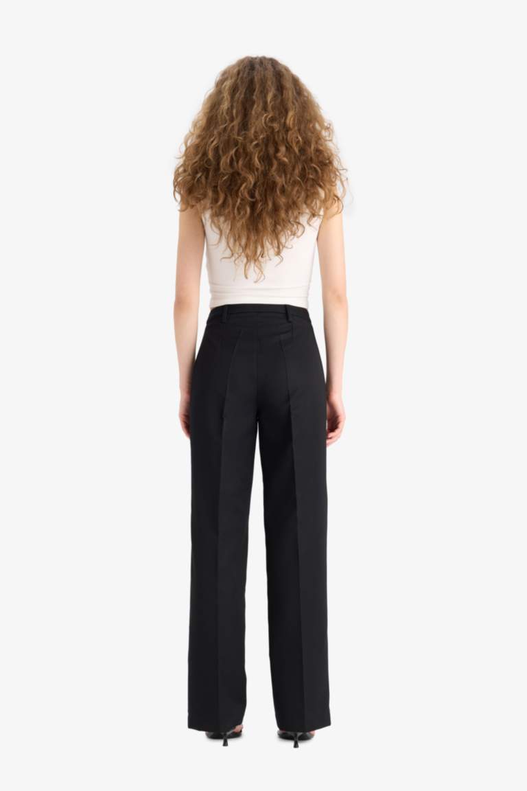 Black WOMAN Wide Leg Normal Waist Standard Length Trousers 3240938 ...