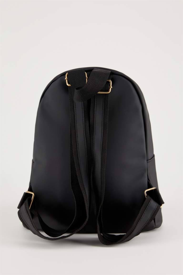 Black WOMAN Women's Backpack 2336542 | DeFacto