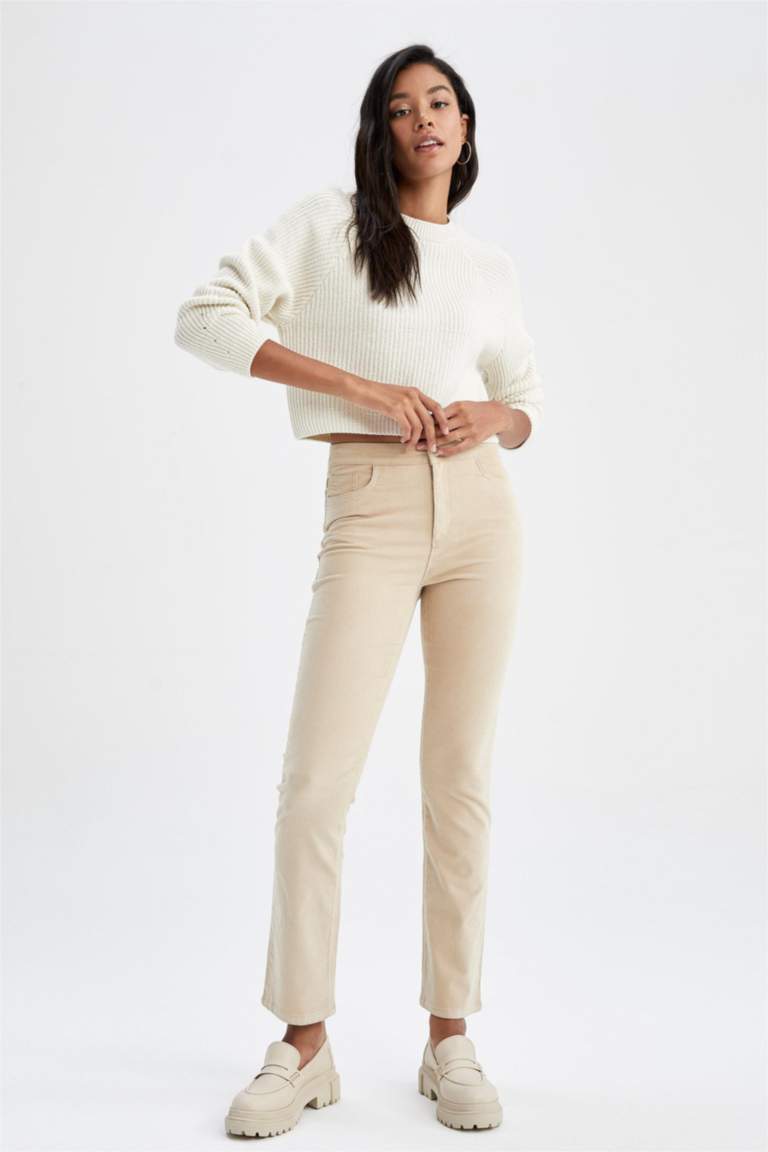 Beige WOMAN Carmela Corduroy Trousers 2500969 | DeFacto