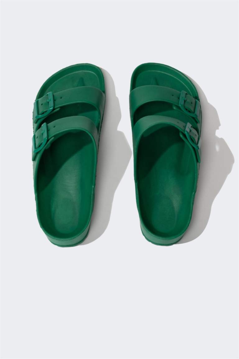 Green Woman Woman Flat Sole Slipper 2802033 | DeFacto