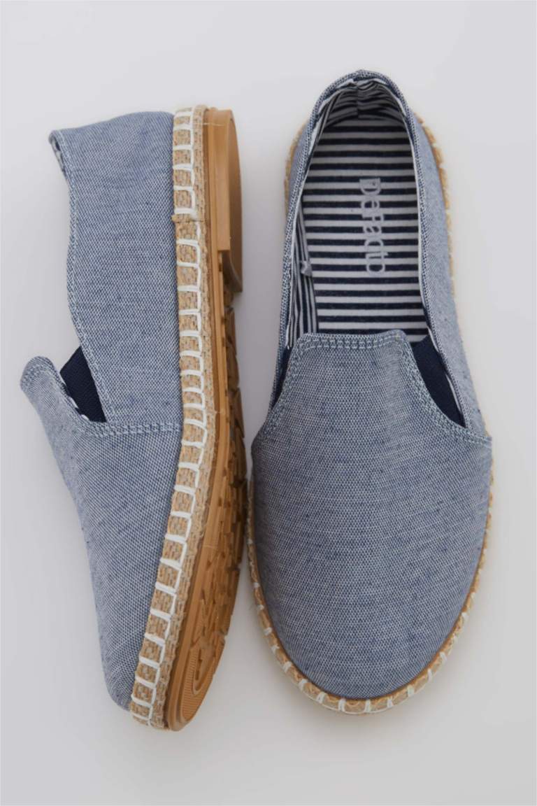 Indigo Boys & Teens Basic Slip On Shoes 1972177 | DeFacto