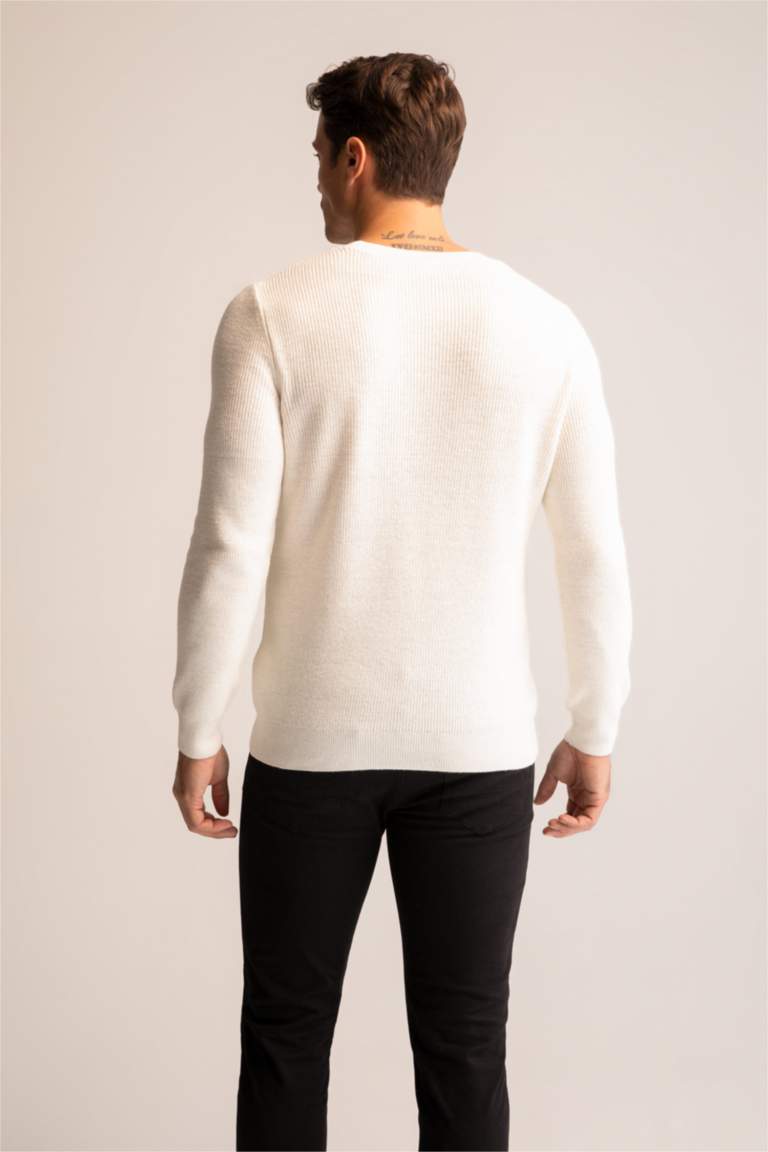 Ecru Man Regular Fit Crew Neck Pullover 2486160 | DeFacto