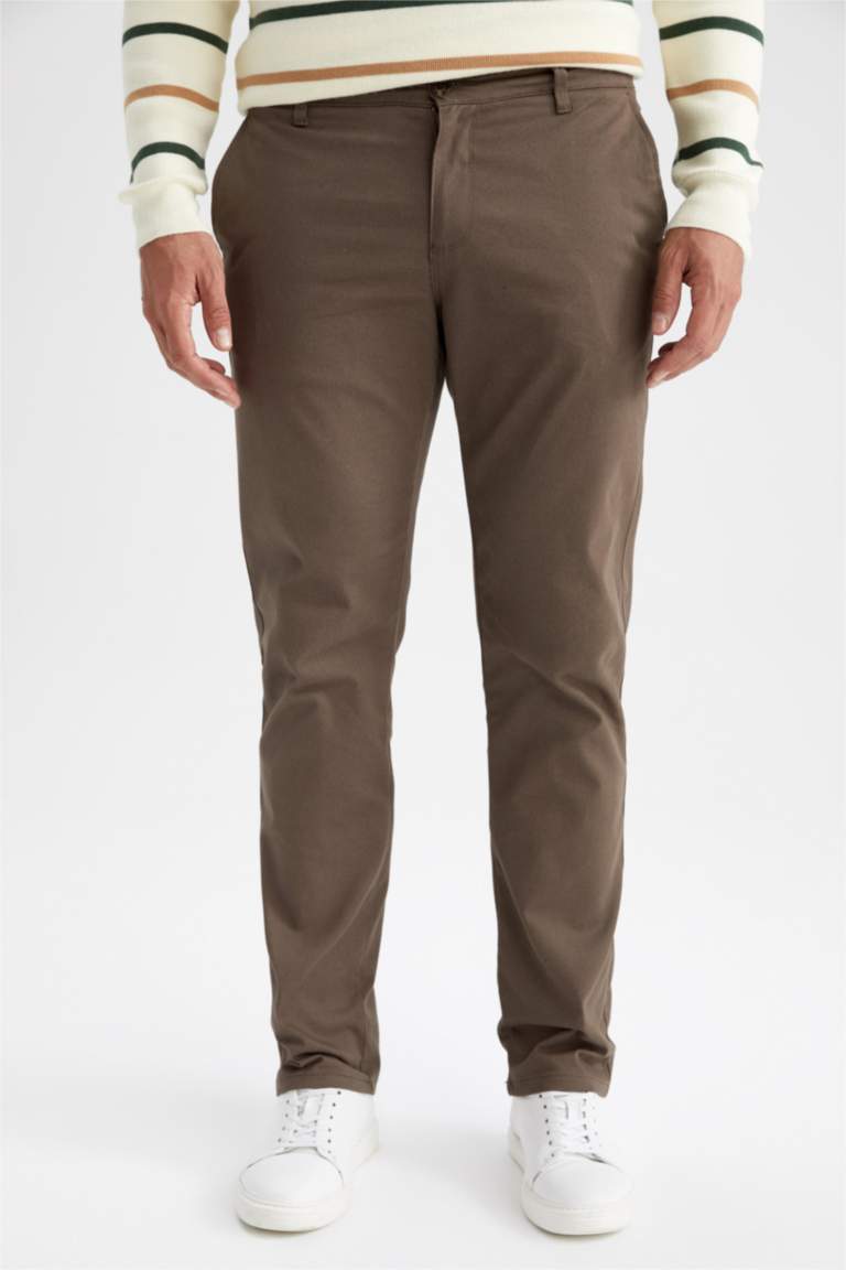 Khaki MAN Regular Fit Trousers 2545079 | DeFacto