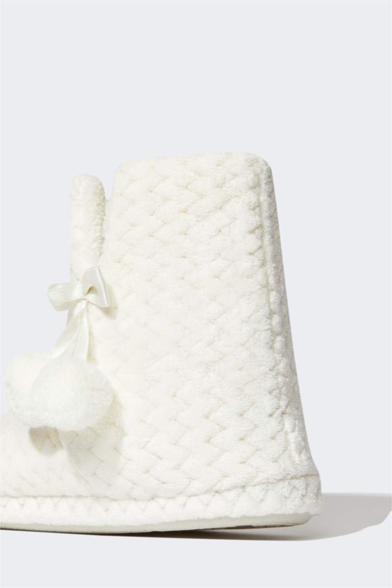 Ecru WOMAN Woman Flat Sole Home Slipper 2555127 | DeFacto