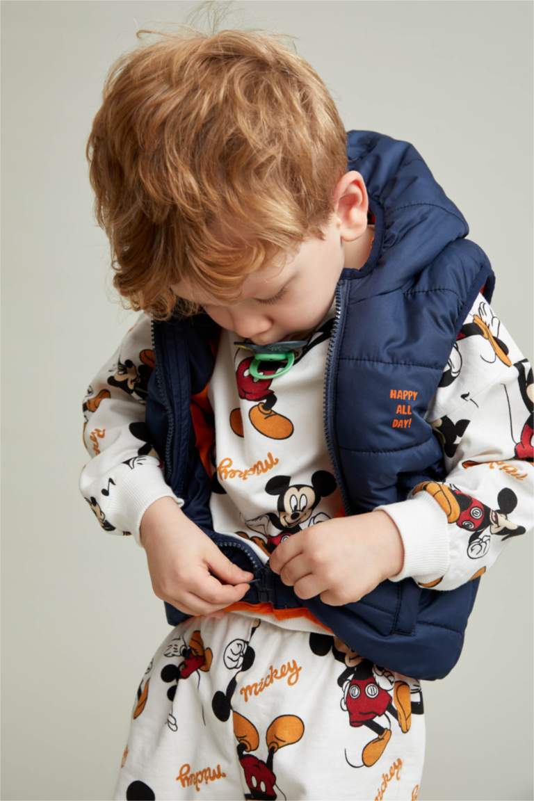 كحلي طفل صغير فيست اولادي بكابيشون 2384075 | DeFacto