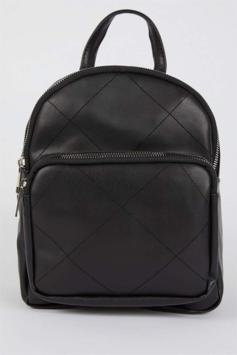 Black WOMAN Women's Large Faux Leather Backpack 2377270 | DeFacto
