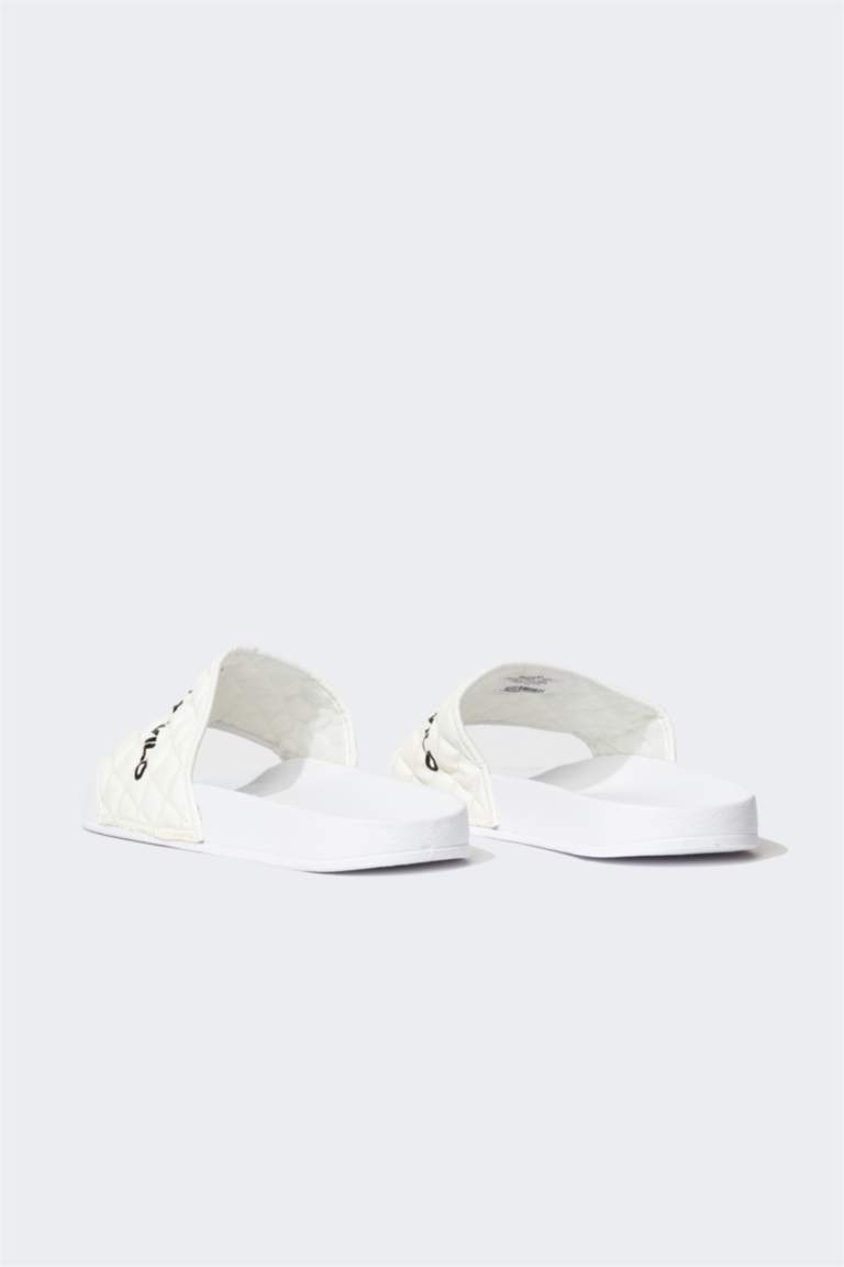 White MAN Man Flat Sole Slipper 2428308 | DeFacto