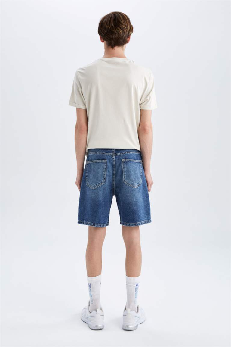 Blue MAN Dad Fit Bermuda 2648615 | DeFacto