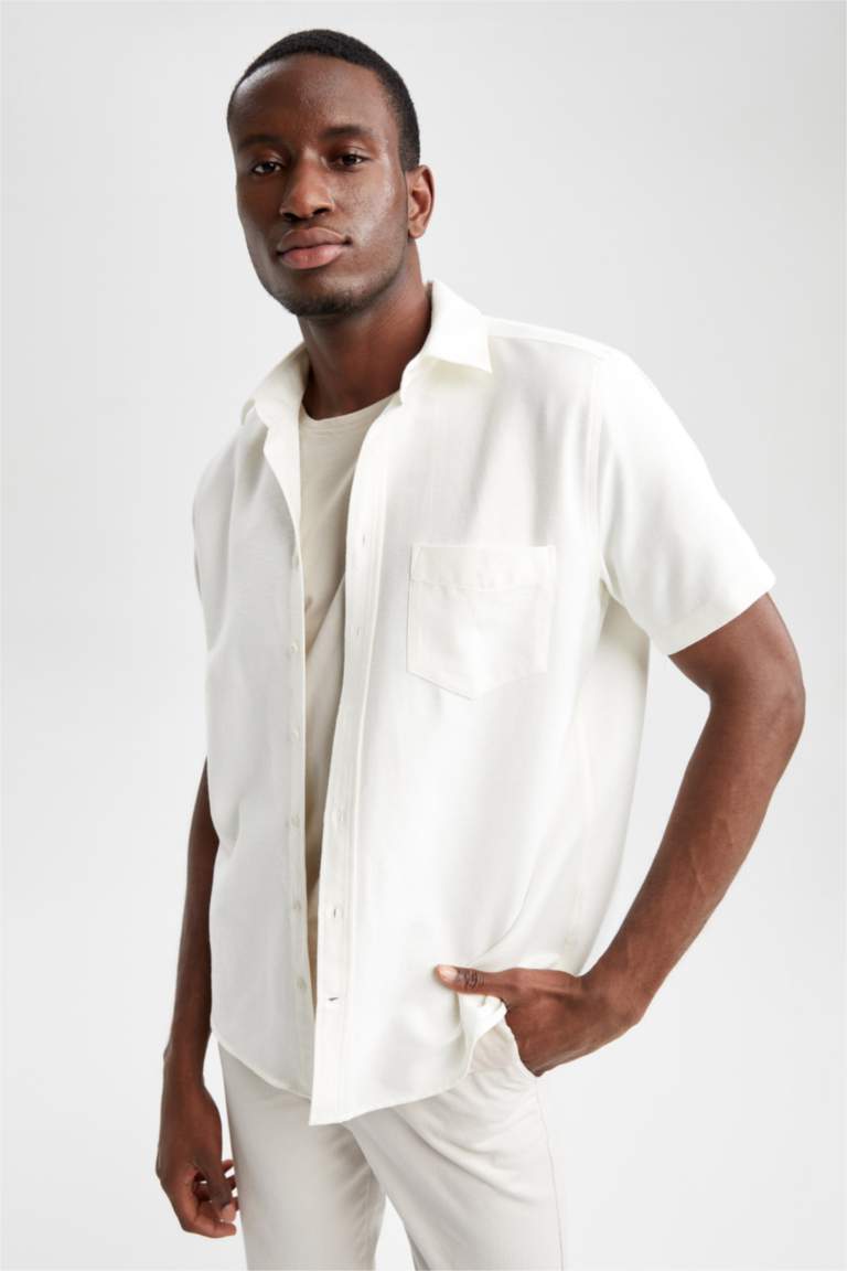 Blanc HOMME Chemise à manches courtes coupe classique 2418377 | DeFacto