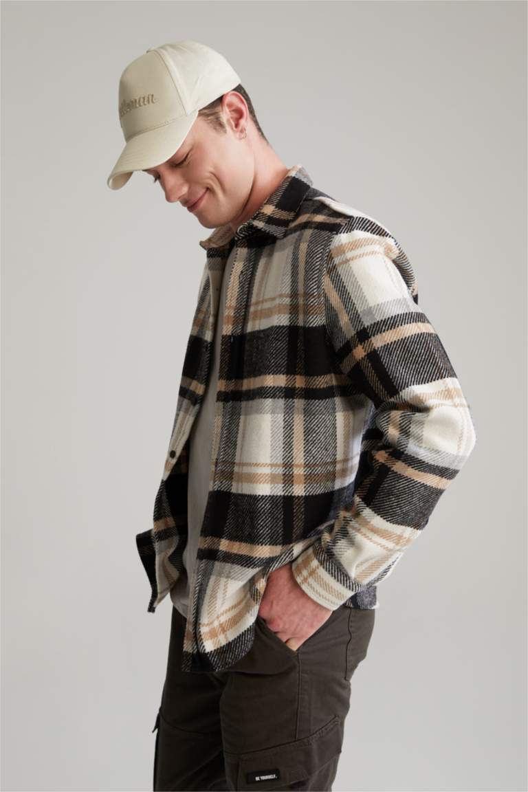 Beige MAN Regular Fit Long Sleeve Check Print Shacket 2431697 | DeFacto