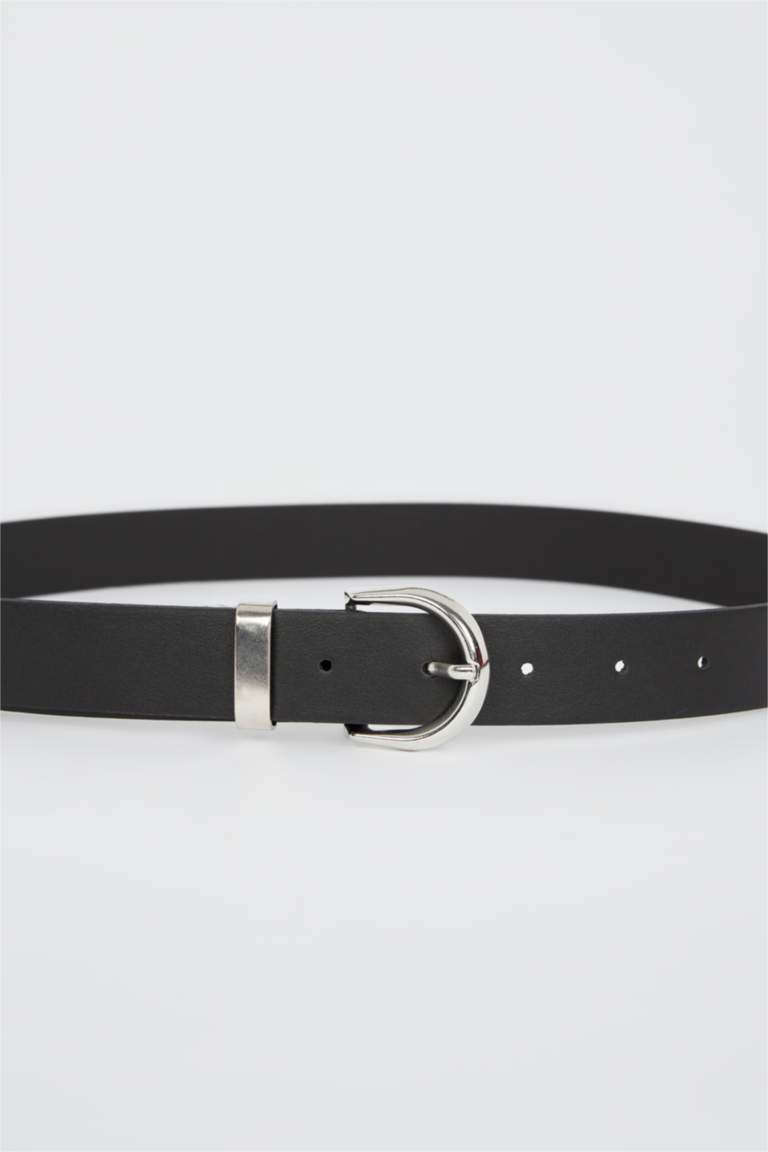 Black WOMAN Women's Faux Leather Rectangle Buckle Belt 2403169 | DeFacto