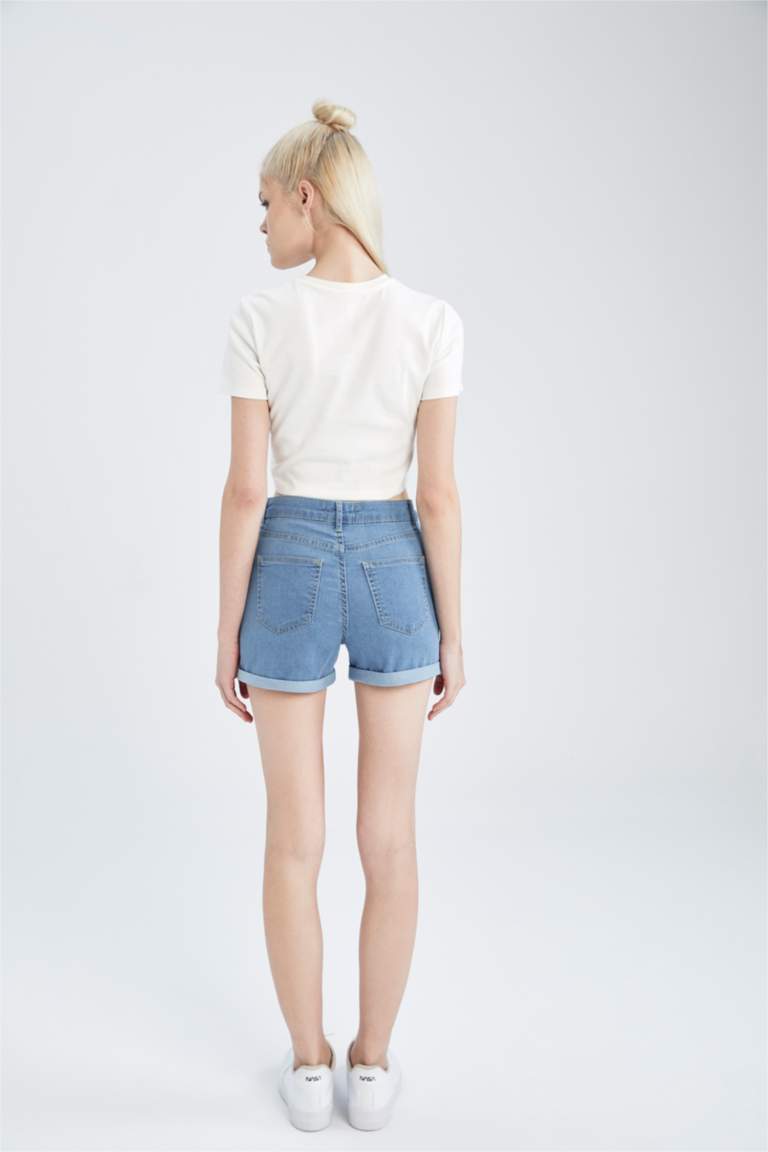 Blue WOMAN Denim Normal Waist Folded Leg Shorts 2418392 | DeFacto