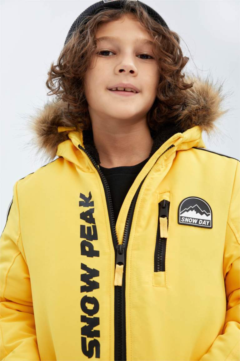 Yellow BOYS & TEENS Boy Hooded Plush Lining Jacket 2480591 | DeFacto