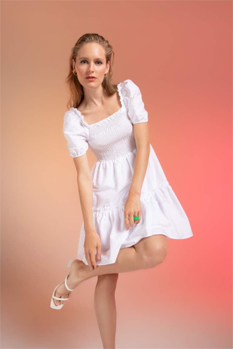White WOMAN Babydoll Square Collar Poplin Balloon Sleeve Mini Woven ...