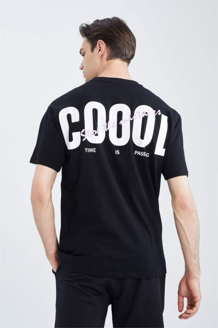 Black Man Boxy Fit Short Sleeve Back Slogan Print T-Shirt 2527813 | DeFacto