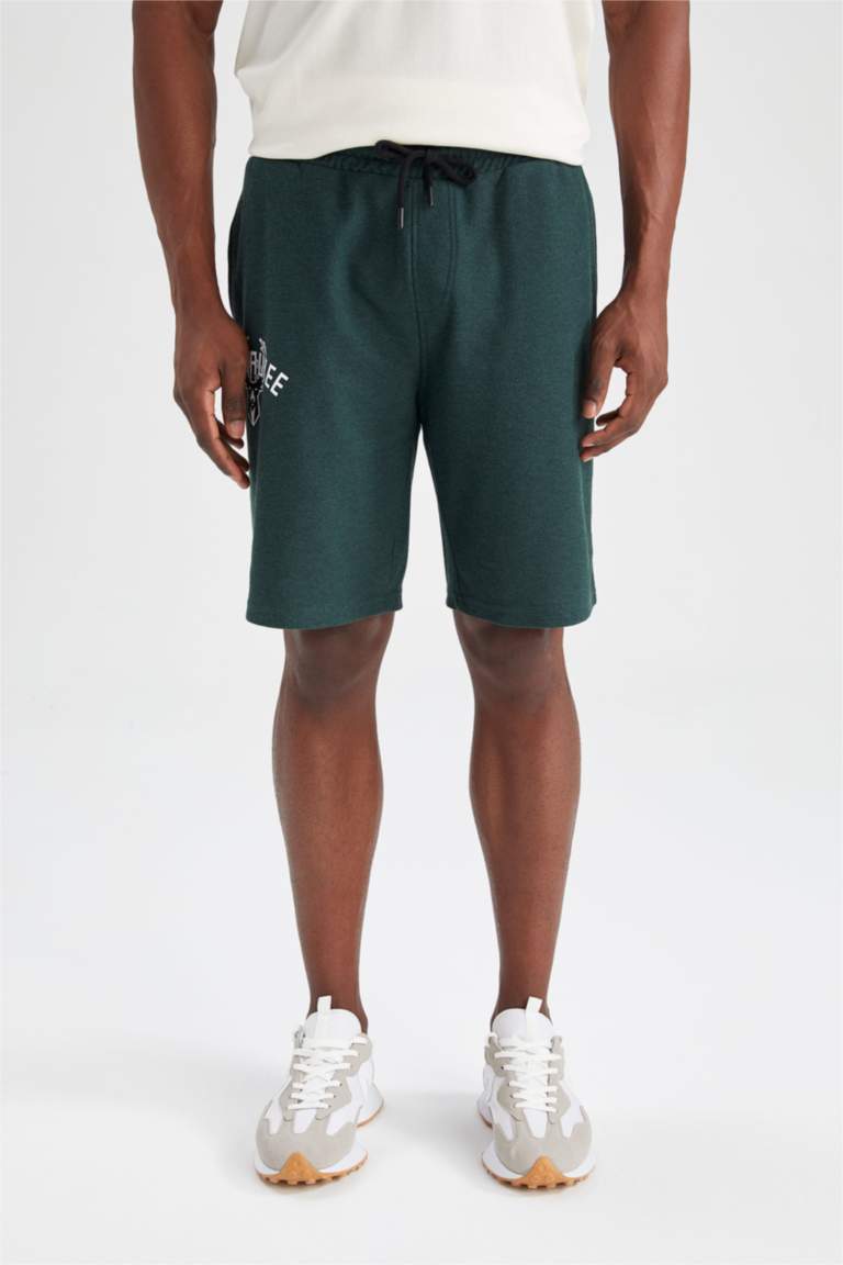 Green MAN Pique Shorts 2544204 | DeFacto