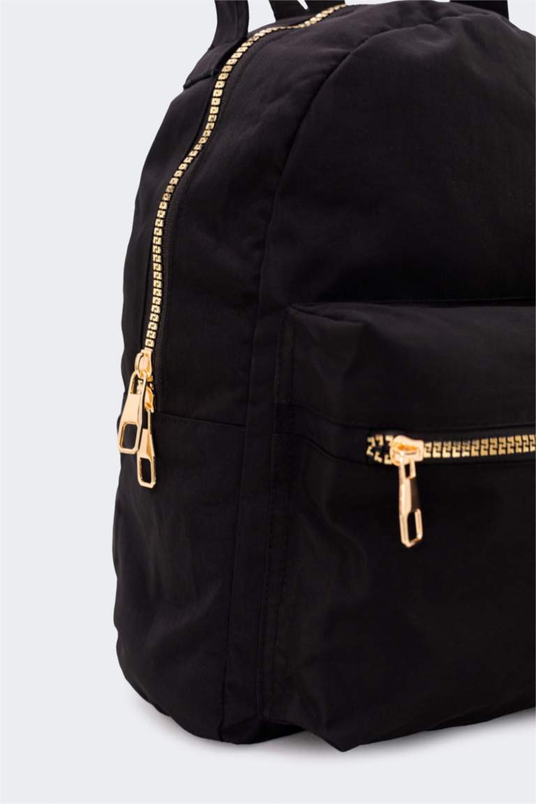 Black WOMAN Backpack 2564407 | DeFacto