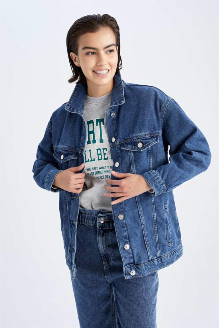 Blue WOMAN Oversize Fit Jean Jacket 2645816 | DeFacto