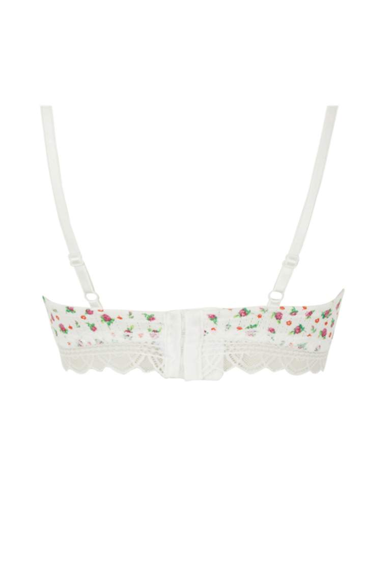 Écru FEMME Soutien gorge Dentelle détaillée 2558094 | DeFacto