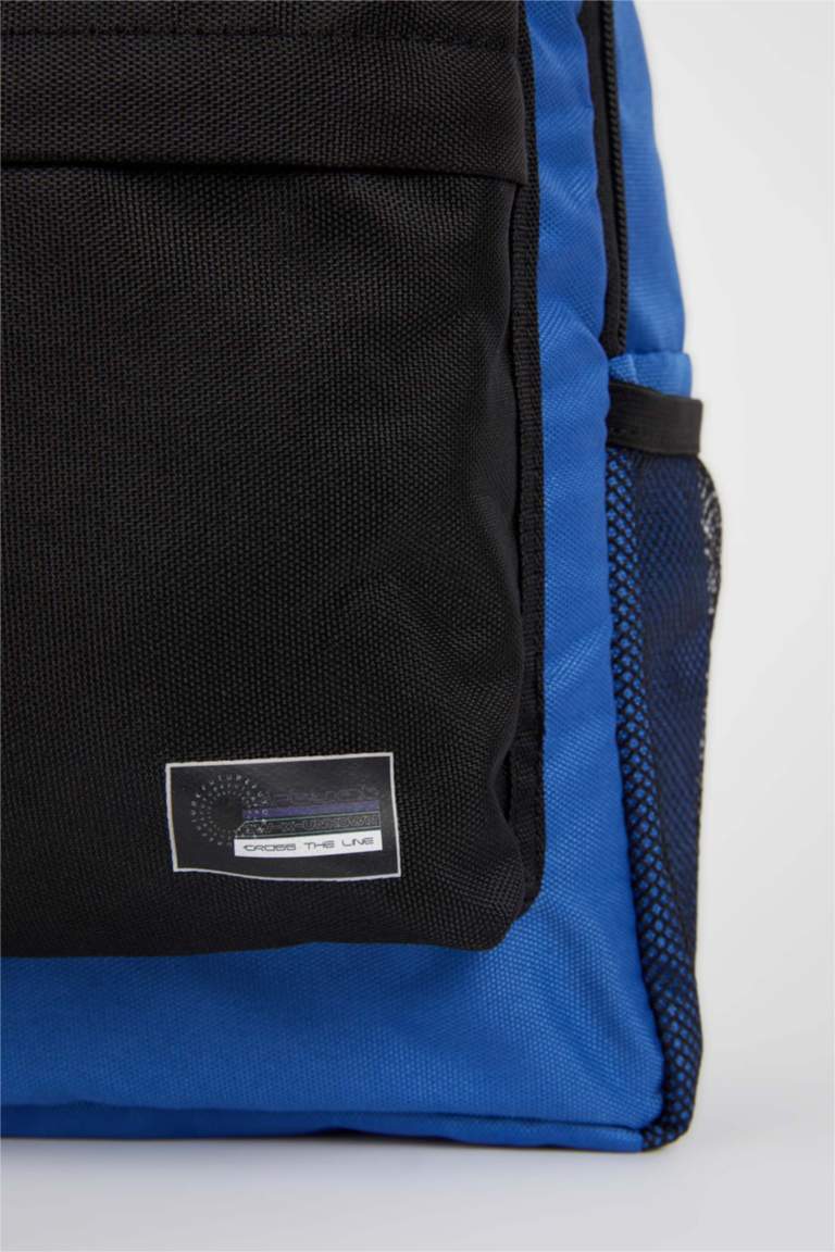 Blue Man Men Self-Healing Water-Repellent Fabric Backpack 2560391 | DeFacto