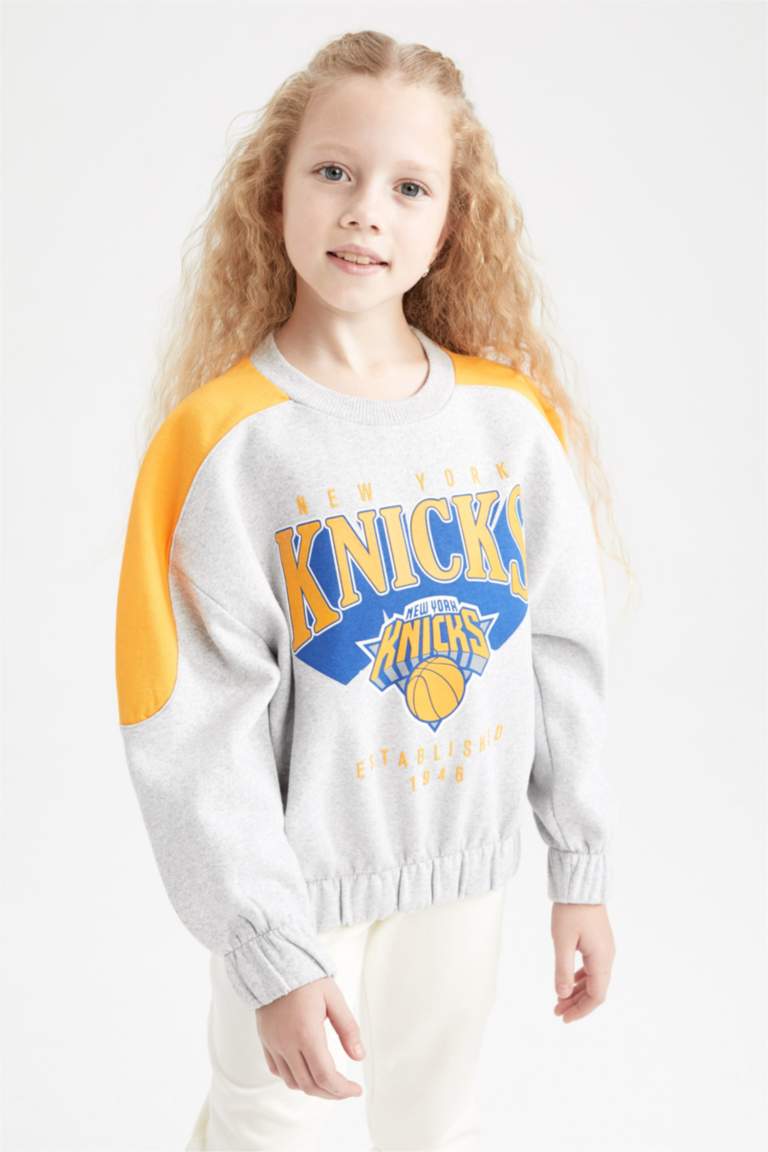 Grey GIRLS & TEENS Girl' NBA New York Knicks Crew Neck Sweatshirt ...