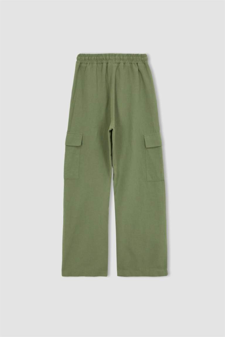 Green WOMAN Straight Fit Linen Normal Waist Trousers 2798028 | DeFacto