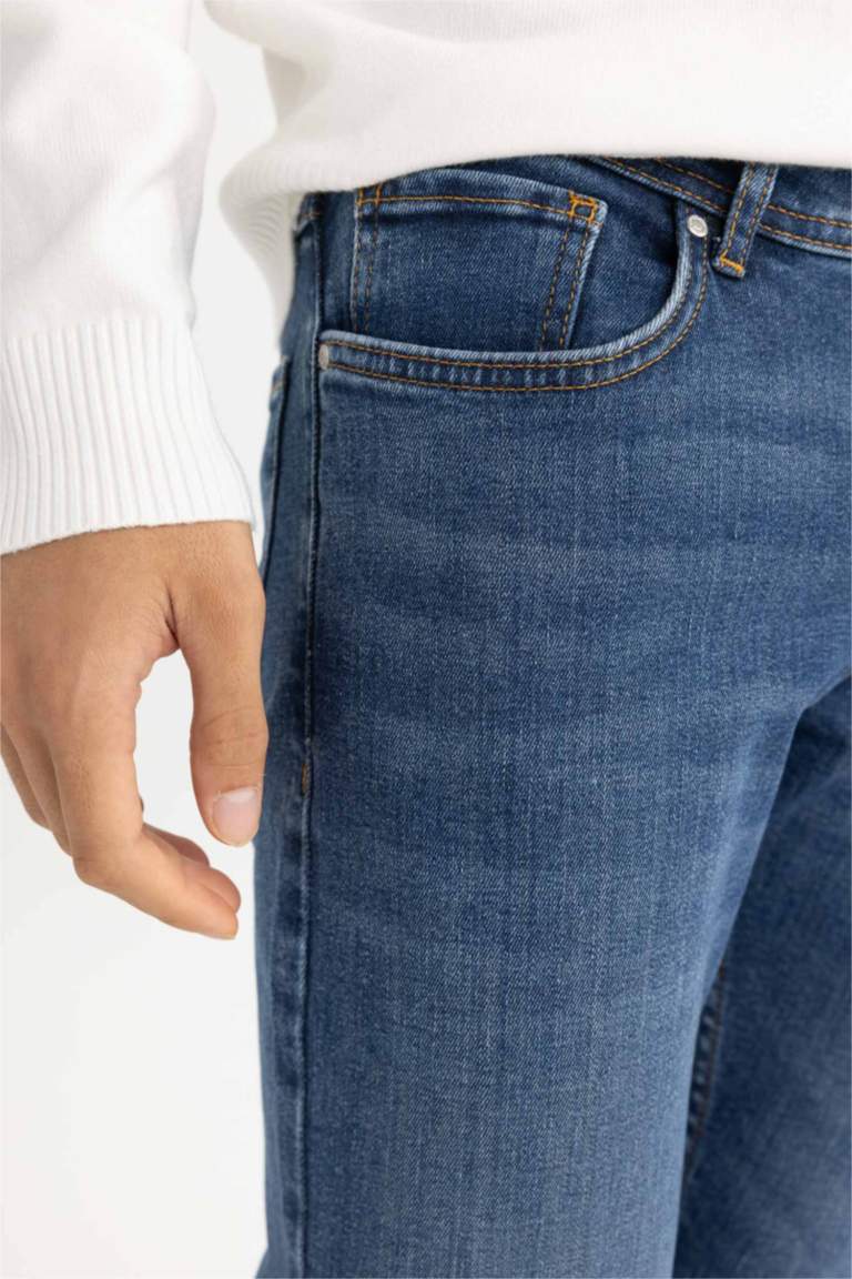 Blue Man Pedro Slim Fit Slim Fit Normal Waist Narrow Leg Jeans 2768387 ...