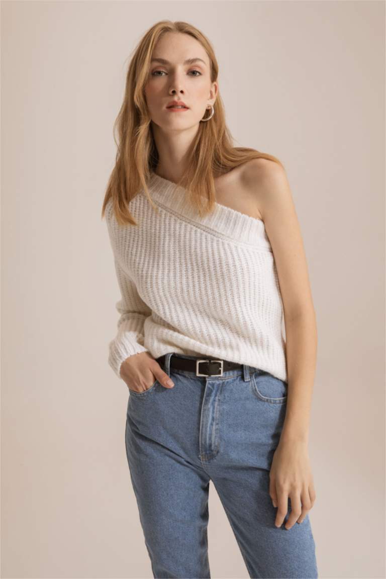 Ecru WOMAN Regular Fit One Shoulder Thessaloniki Fabric Pullover ...